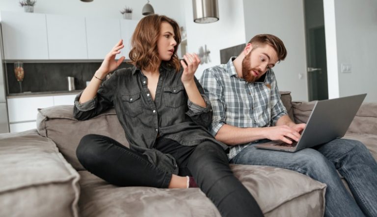 30 Signs of a One-Sided Relationship & How to Fix It Before It Ends ...